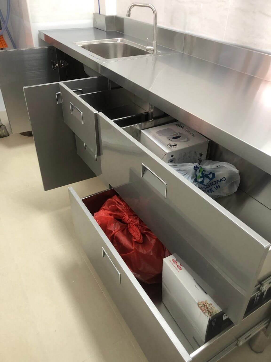 01 Customised Modular Stainless Steel Kitchen Cabinet - Living Solution ...